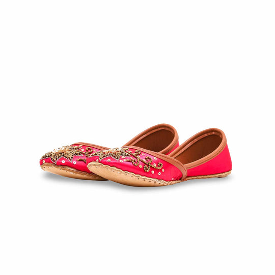 Girls Khusa – Stylo