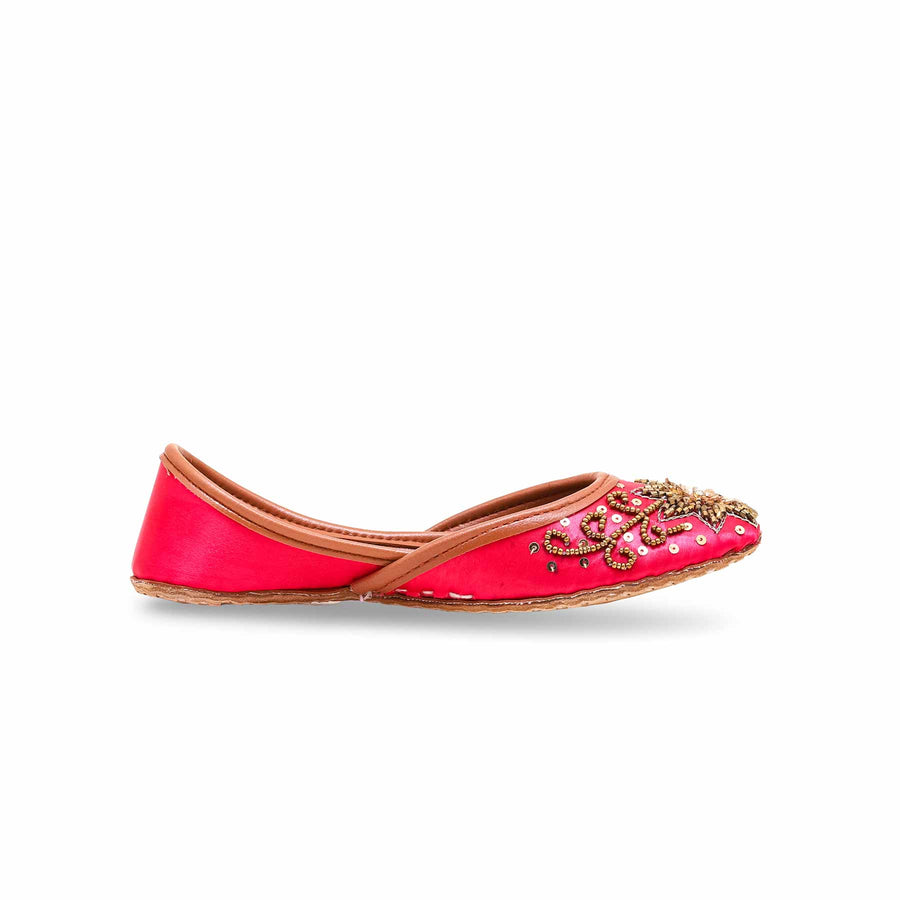 Girls Khusa – Stylo