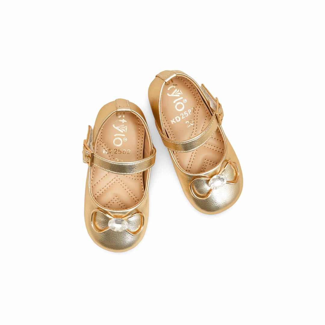 Girls Golden Fancy Pumps KD2582