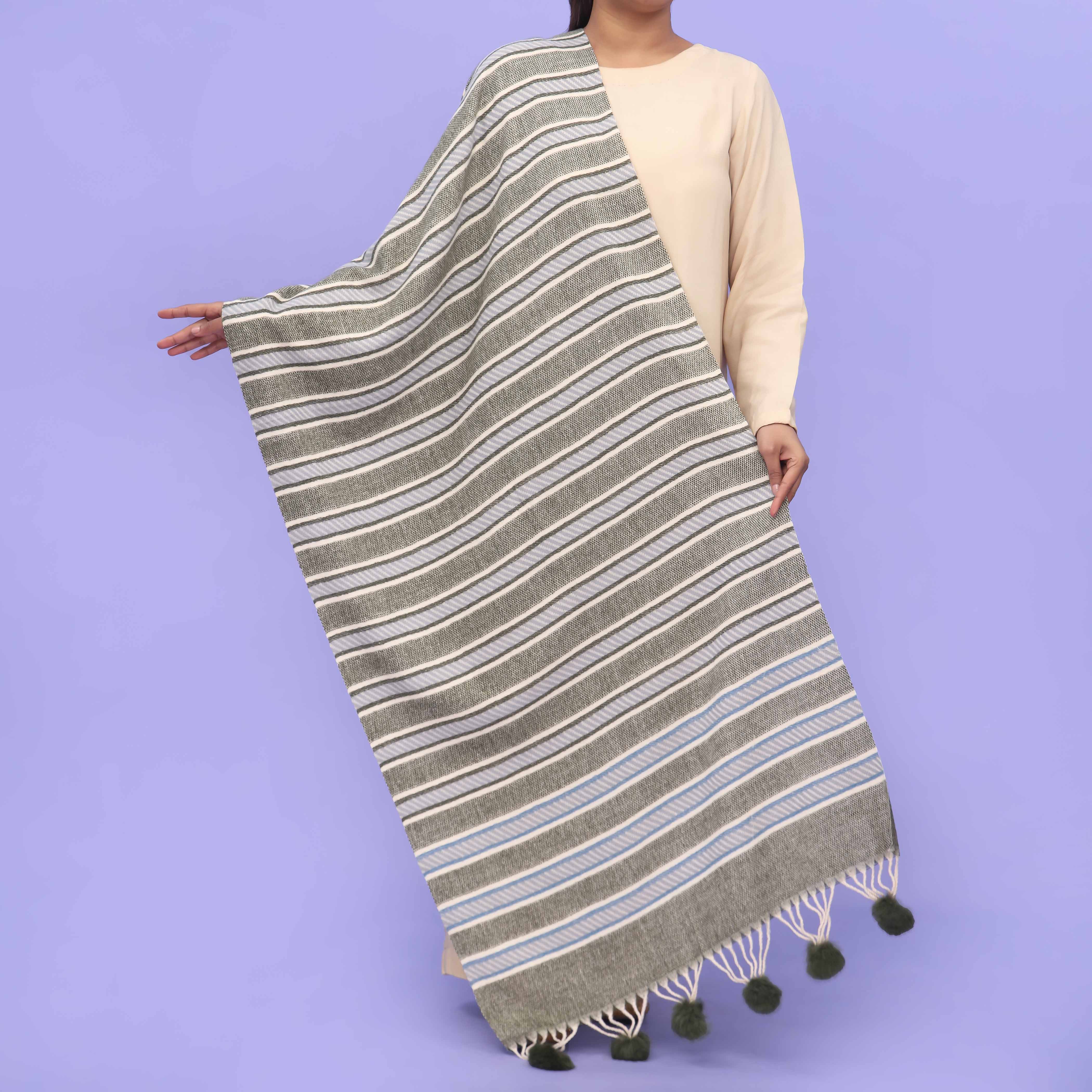 Green Acrylic Winter Stole PN4237 – Stylo