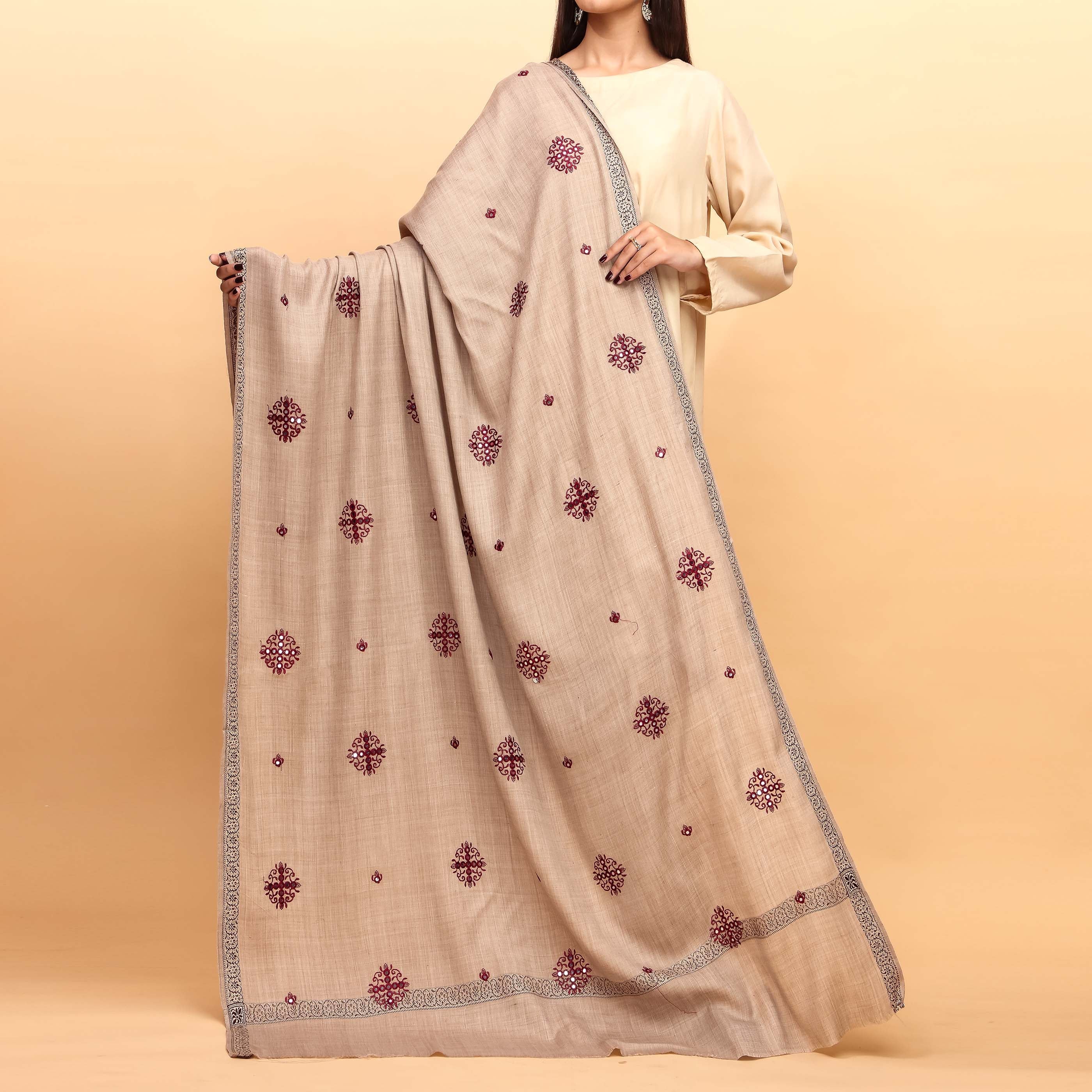 Beige Winter Shawl PW4234 – Stylo